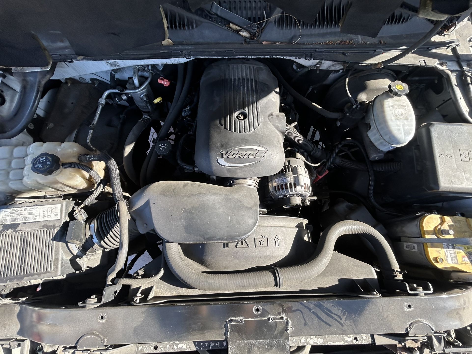 Vortec 4.8L V8 Engine From 2004 GMC Sierra 1500 – Runs Strong for Sale ...