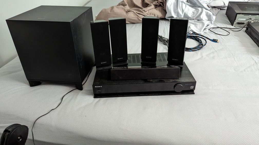 Sony STR-KS370 Home Theater System for Sale in Oakland Park, FL - OfferUp
