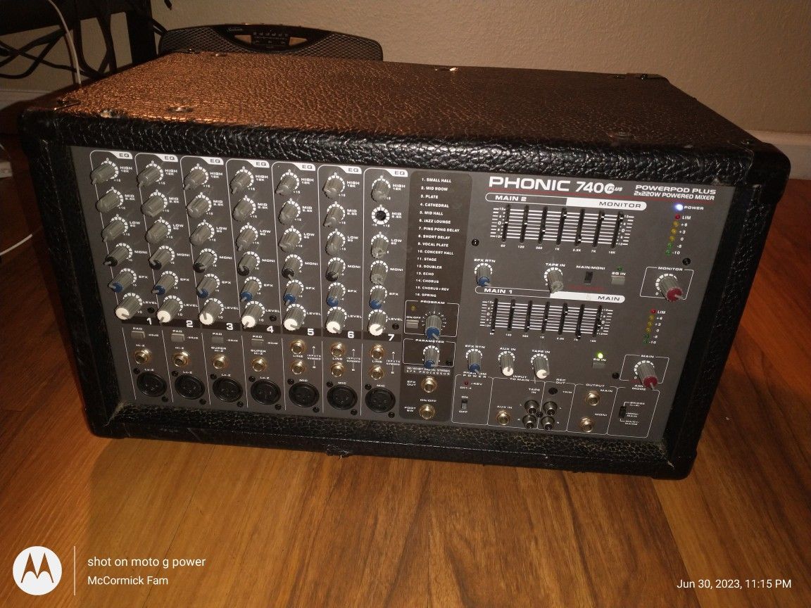 Phonic Powerpod 740 Plus 2X220W 7-Channel Powered Mixer with Digital ...