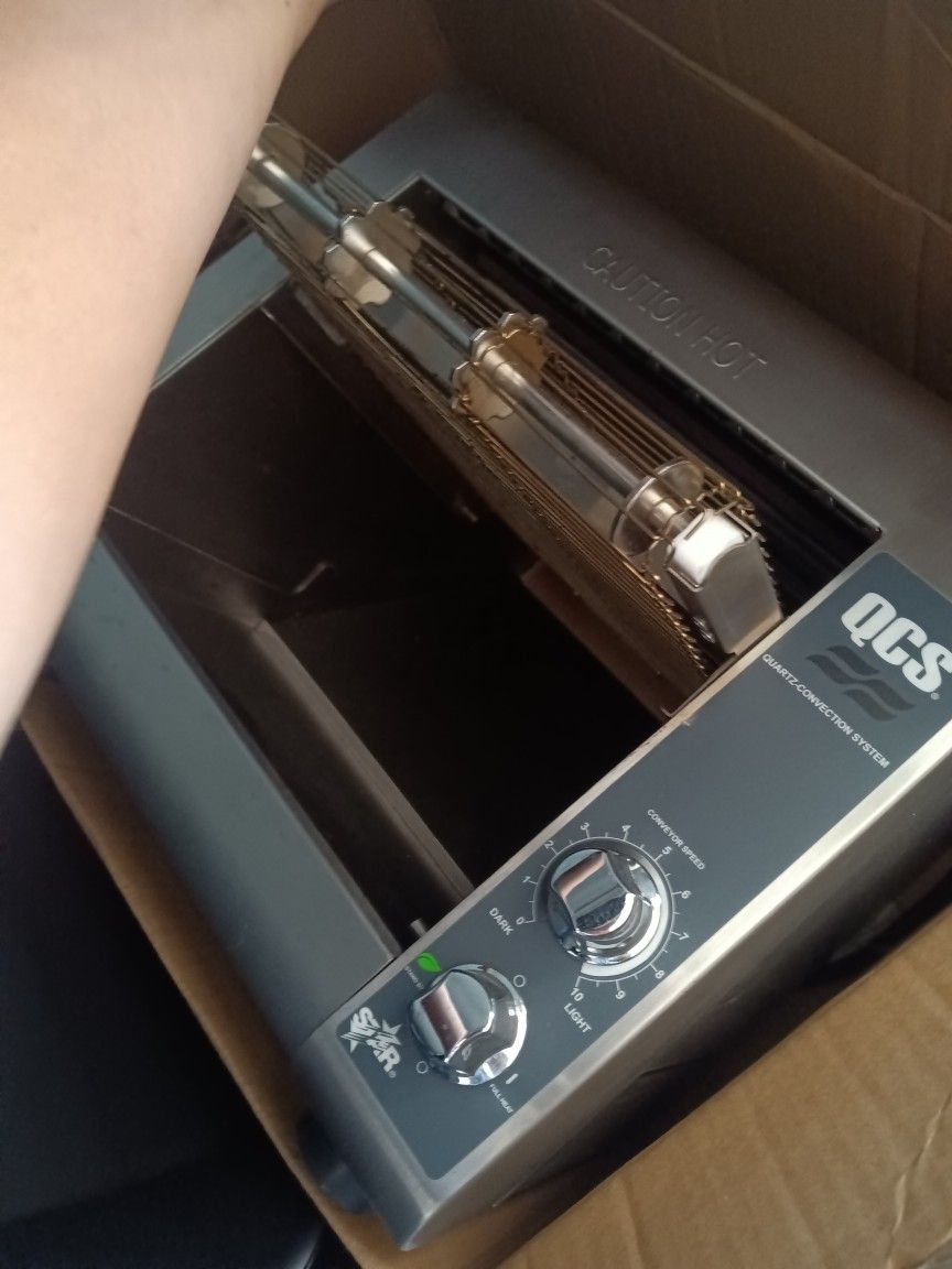 Star Mfg Star Holman QCS Bagel Conveyor Toaster QCS3-1600B for Sale in ...