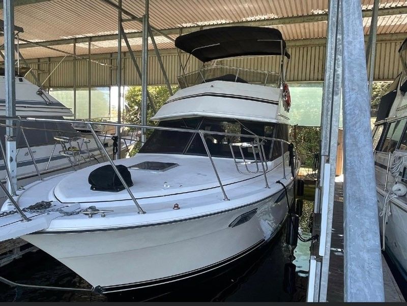 1981 Carver 3007 Aft Cabin for Sale in Stockton, CA - OfferUp