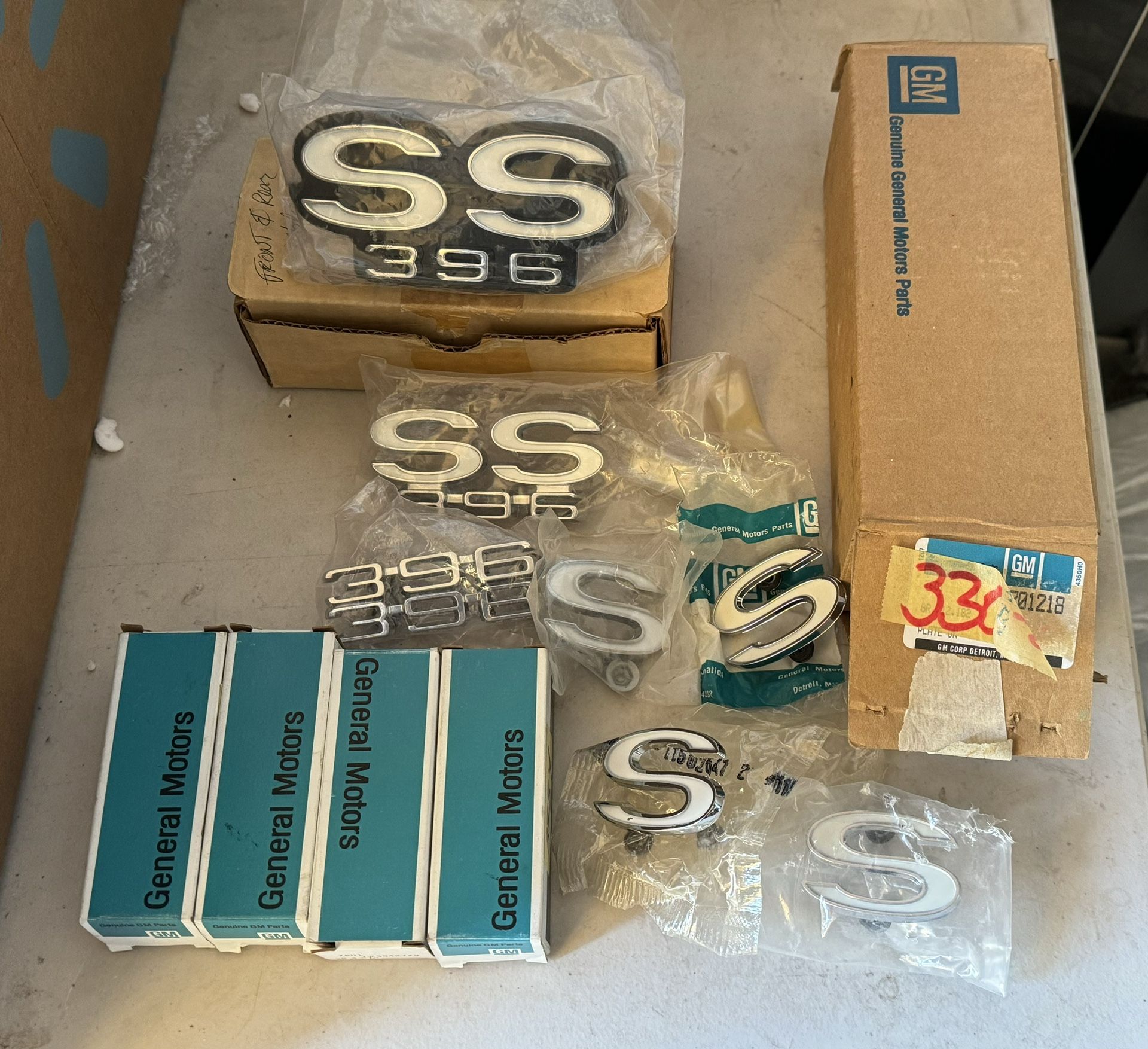 NOS Chevrolet Chevy Chevelle SS 396 Emblems for Sale in Paramount, CA ...