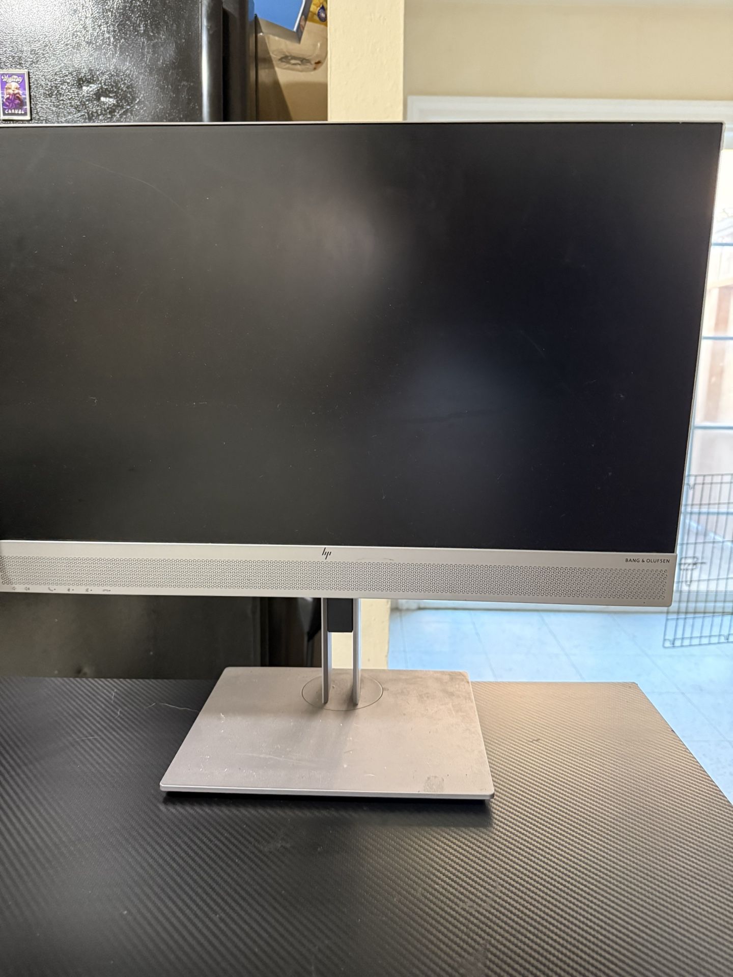 Monitor And Desk for Sale in Corona, CA - OfferUp