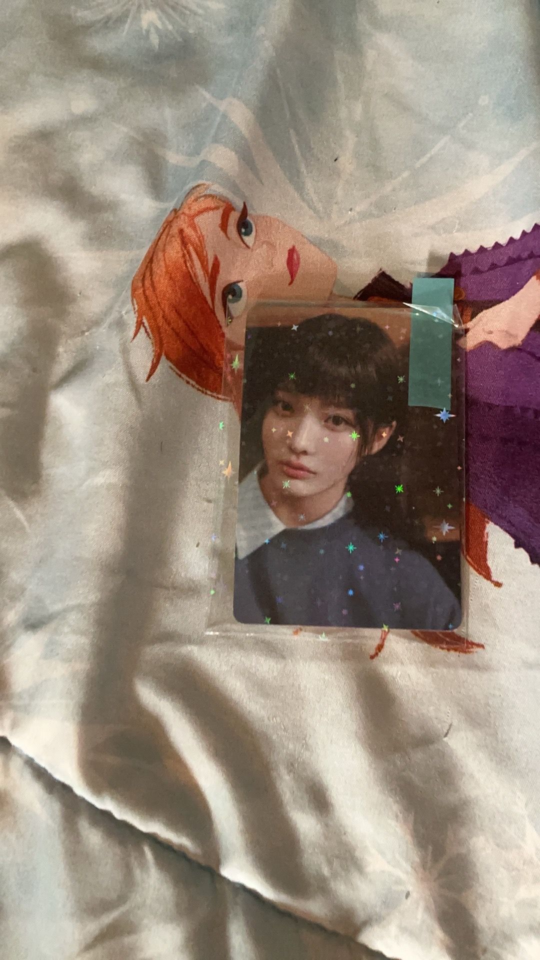 Illit photo cards, two fake one real for Sale in Downey, CA - OfferUp