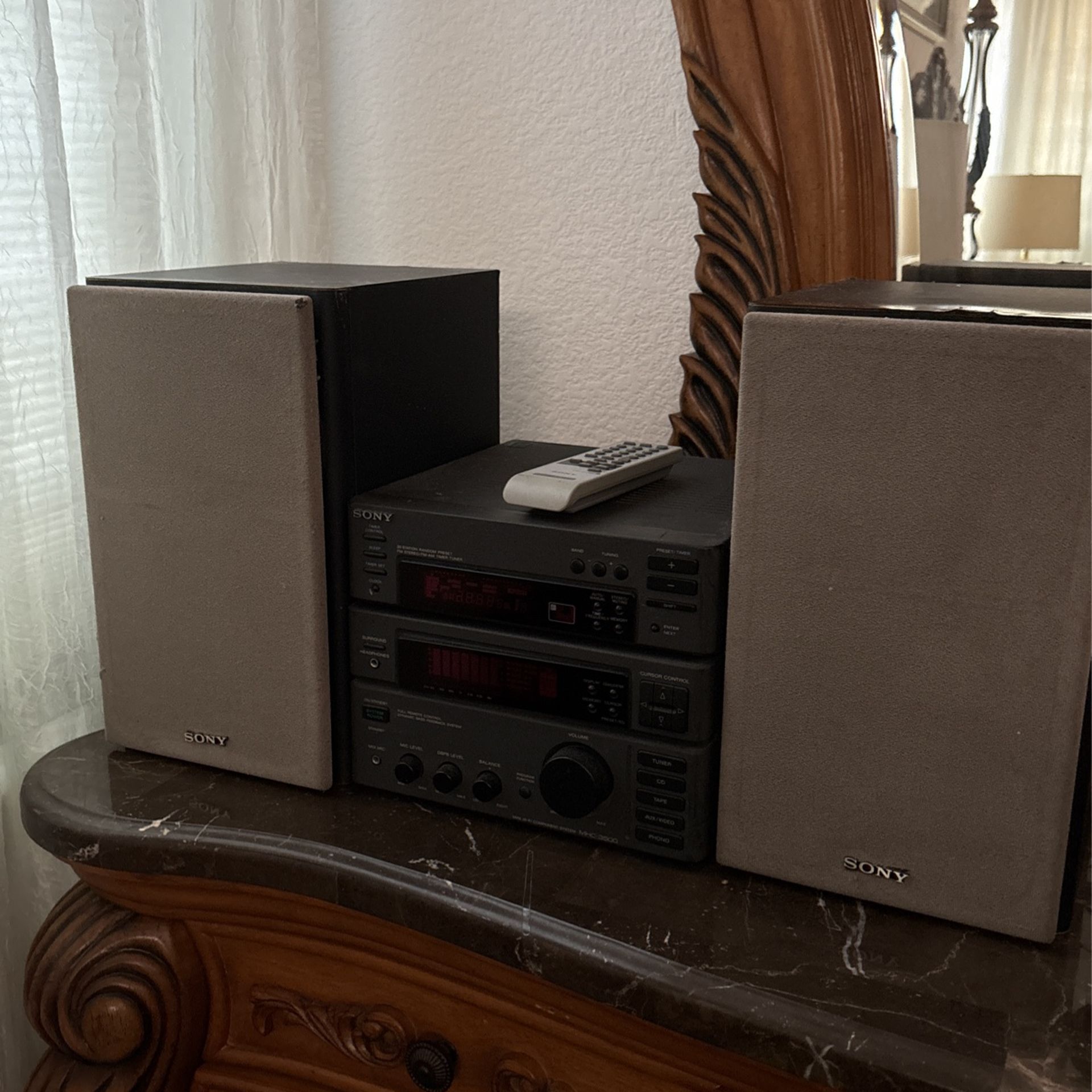 Vintage Sony Stereo System With Speakers , In Excellent Condition for ...