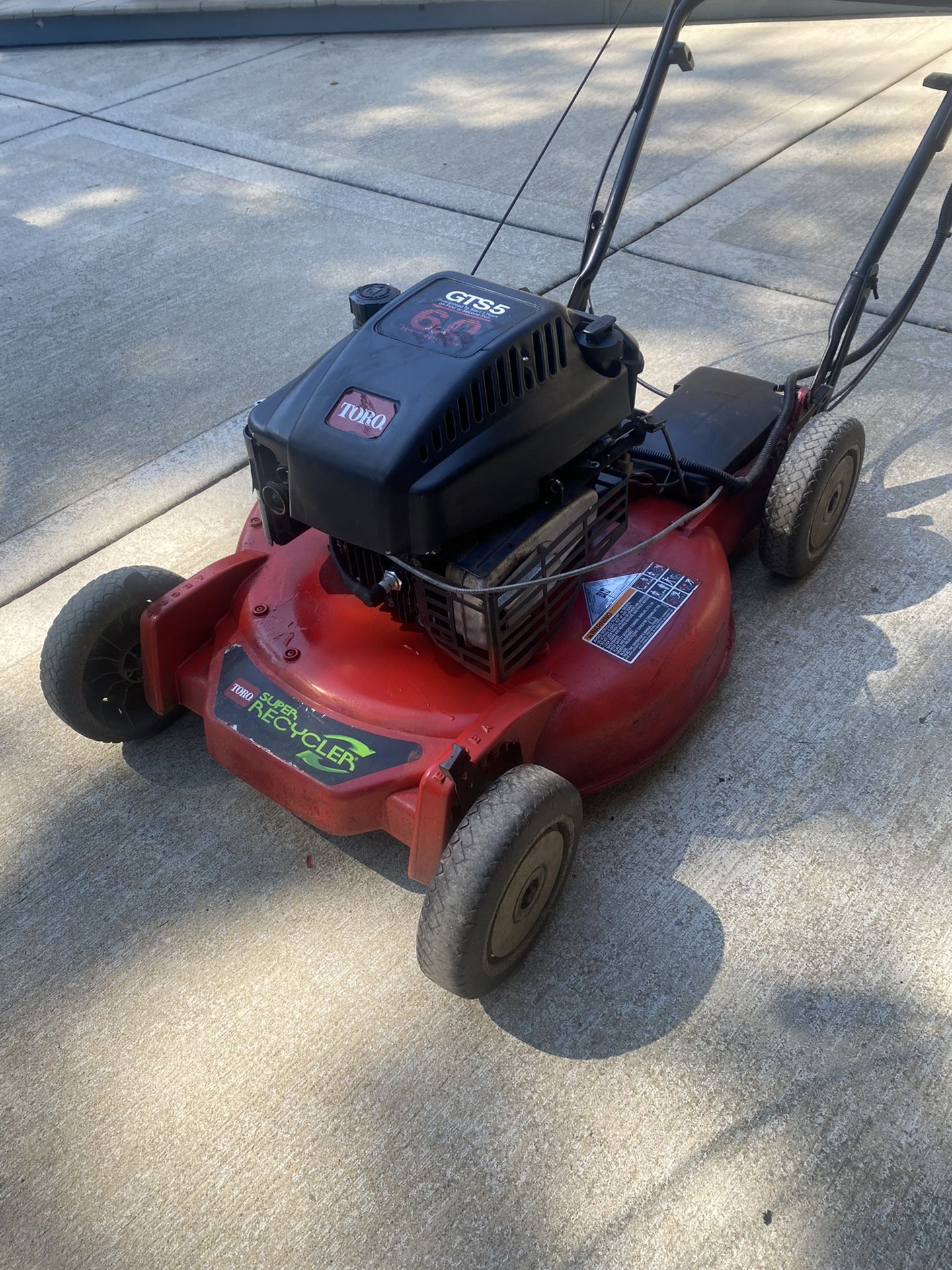 Toro Push Mower for Sale in Mokena, IL - OfferUp