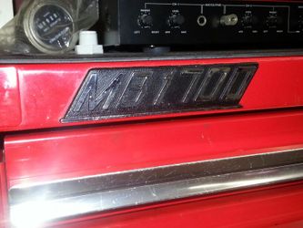 Large Mac MB1700 tool box. Very weel cared for in a 1 man shop. Has a 8 ...