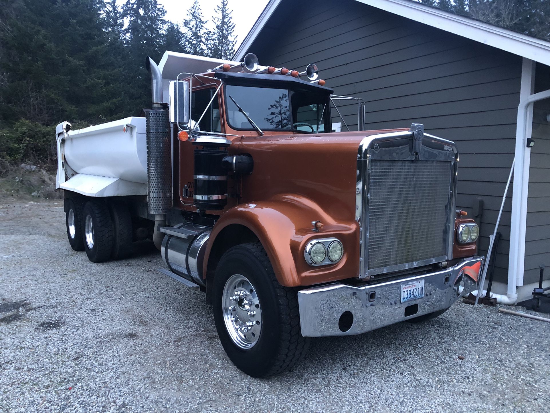 Kenworth, Dump truck 1977, classic W900 for Sale in Olalla, WA - OfferUp