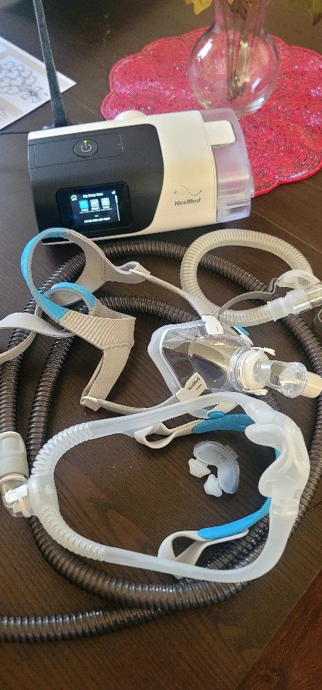 ResMed AirSense 11 AutoSet With HumidAir for Sale in Orlando, FL - OfferUp