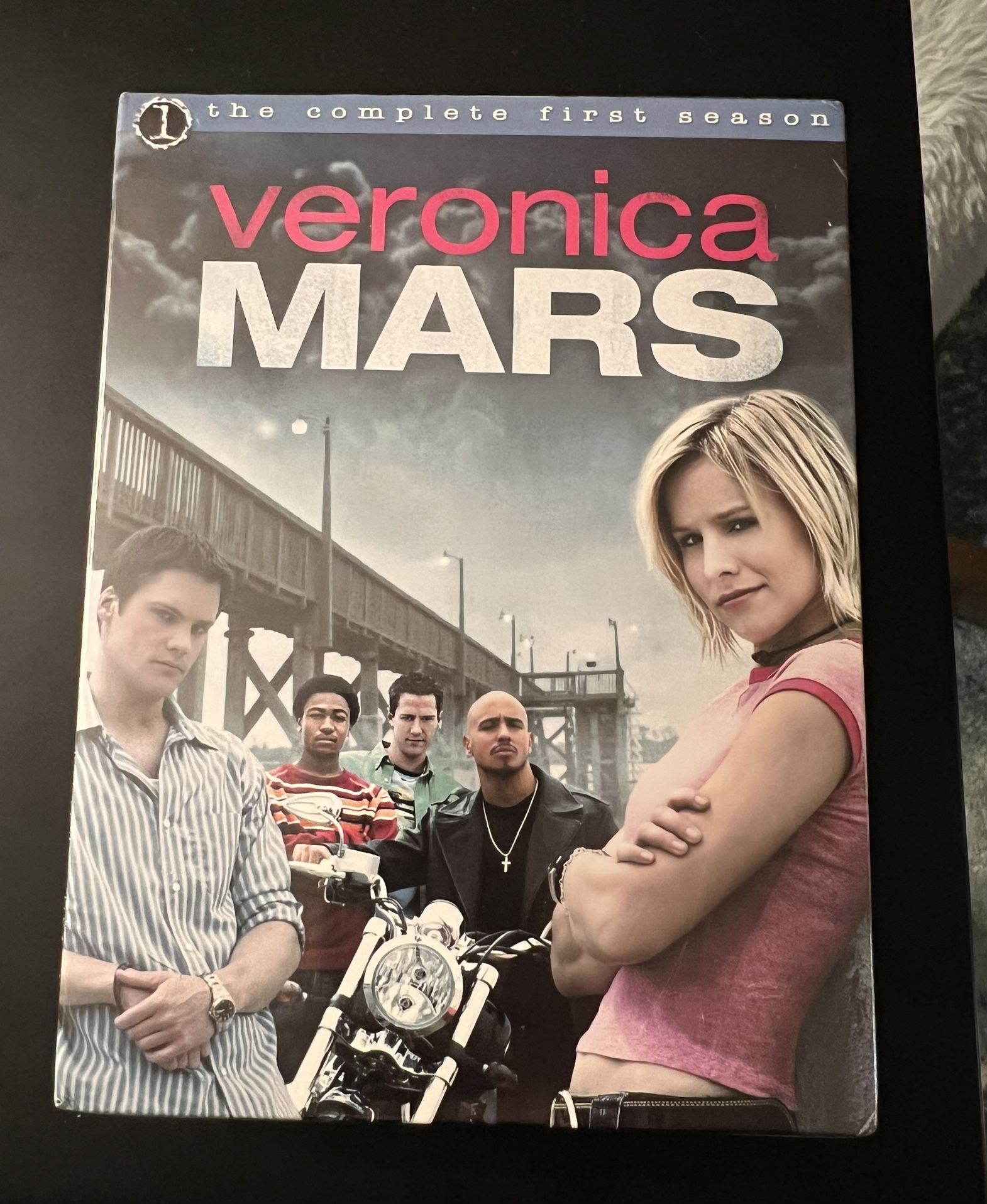 Veronica Mars Season 1 Poster