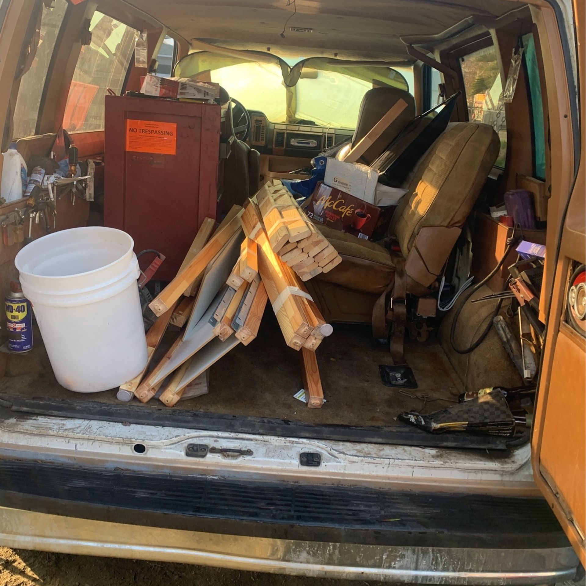 1990 Chevrolet Astro Van for Sale in Bakersfield, CA - OfferUp