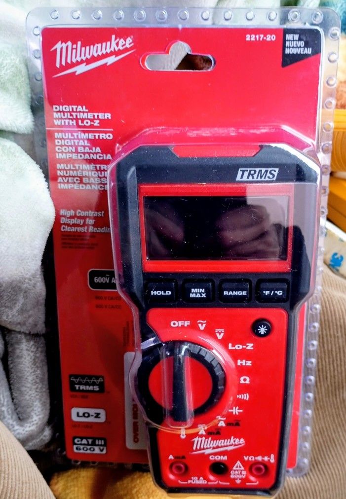 Milwaukee Digital Multimeter With LO-Z for Sale in San Antonio, TX ...