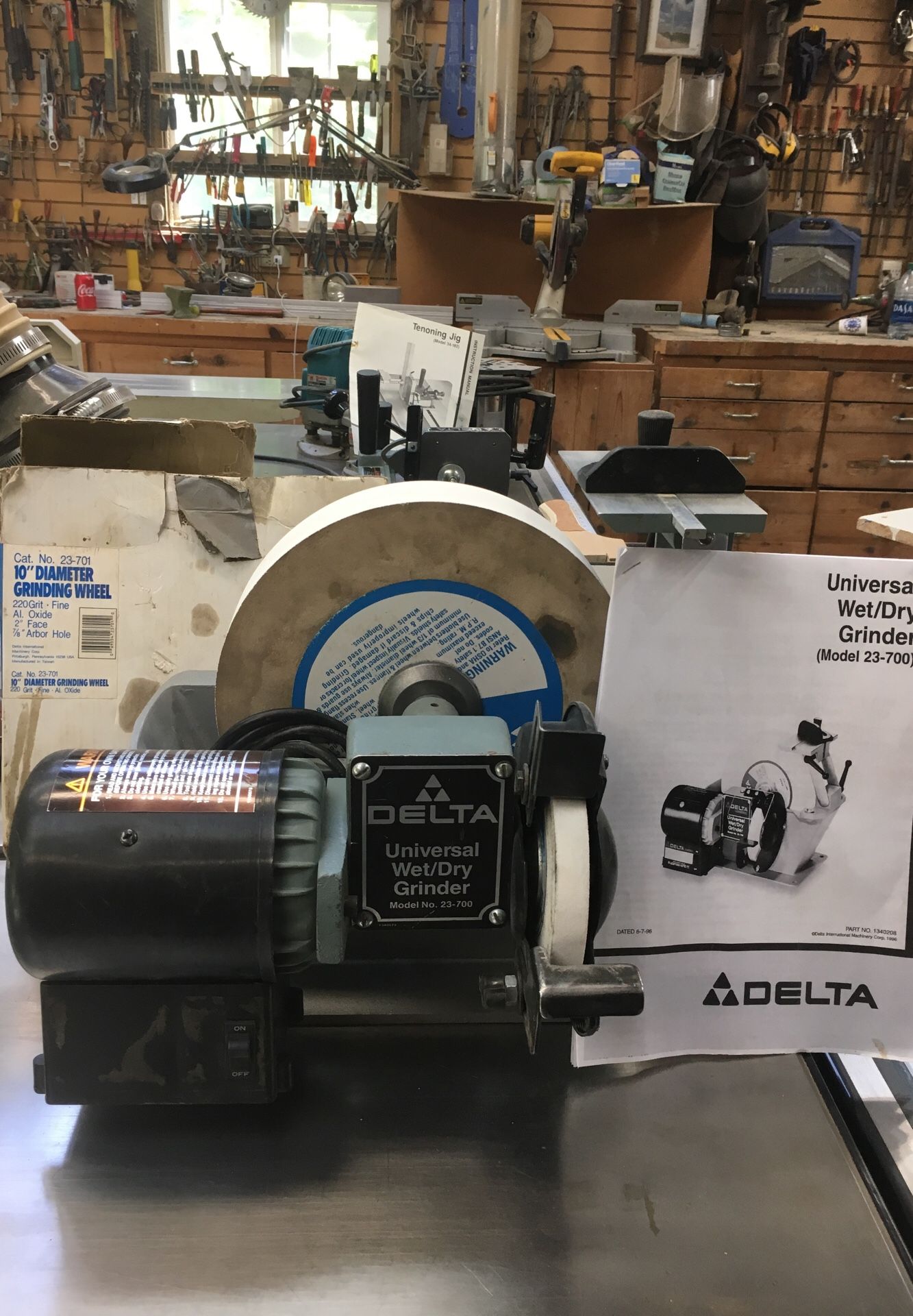 Delta Universal Wet/Dry Sharpening System for Sale in Woodway, WA - OfferUp