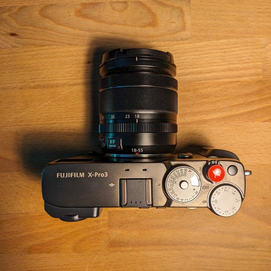 Fujifilm X Pro 3 dura black with Fujinon 18-55mm for Sale in Seattle, WA - OfferUp