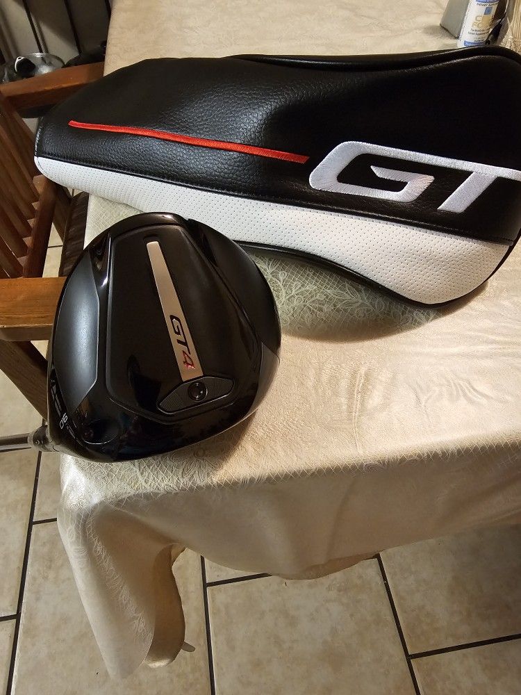 NEW! 2025! TITLEIST GT4 GOLF CLUB DRIVER for Sale in Grand Prairie, TX ...
