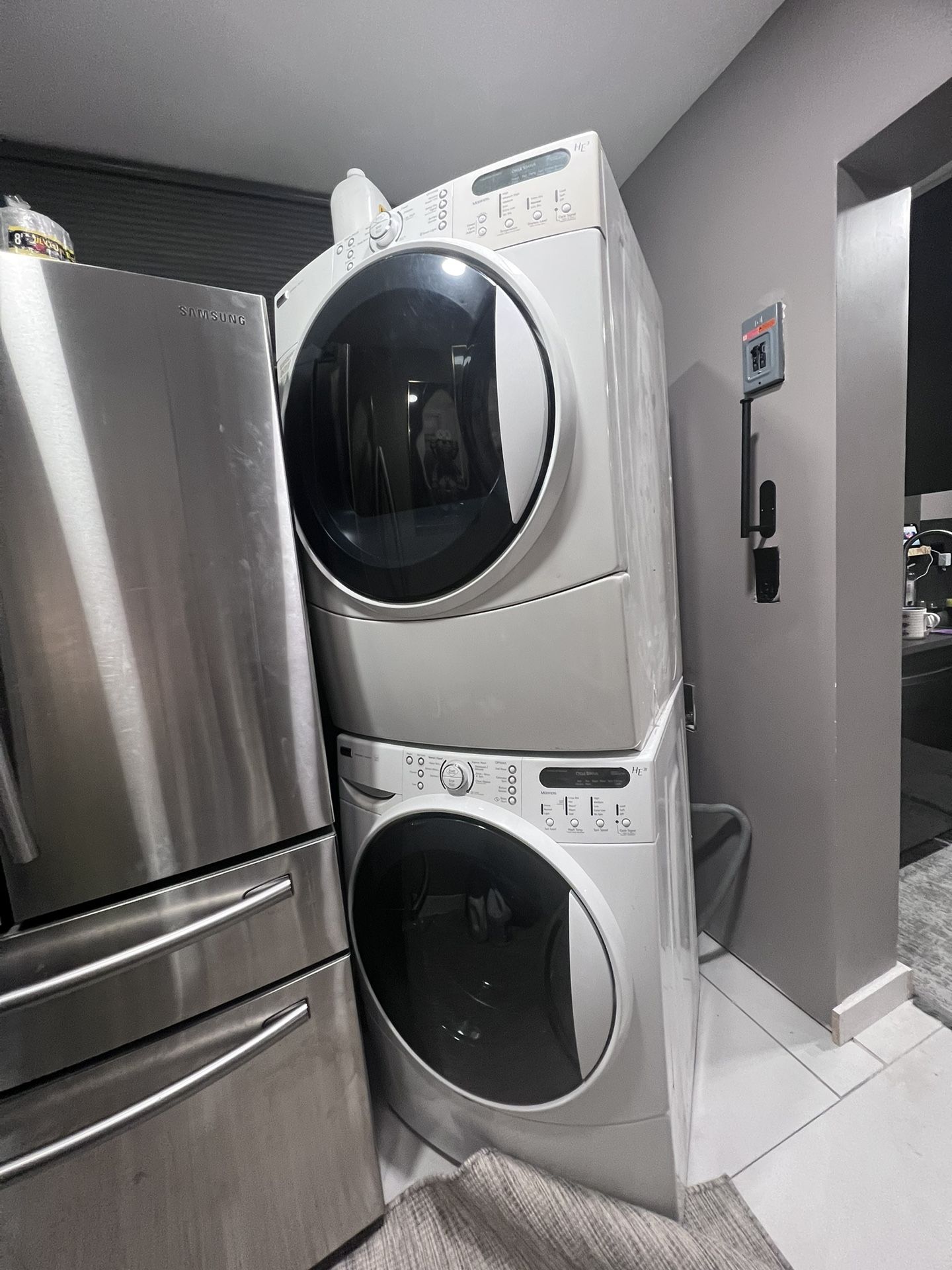 Stackable Washer Dryer Kenmore Electric for Sale in Pembroke Pines, FL ...