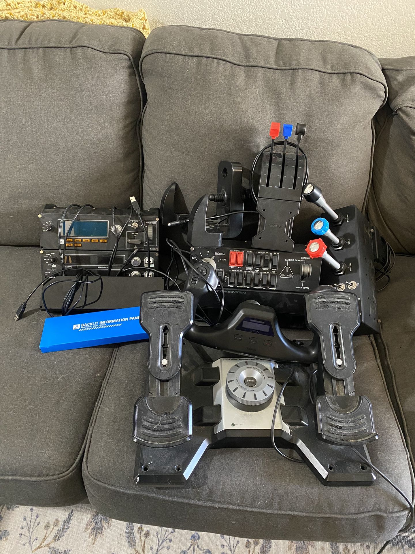 Flight Sim Equipment for Sale in Peoria, AZ - OfferUp