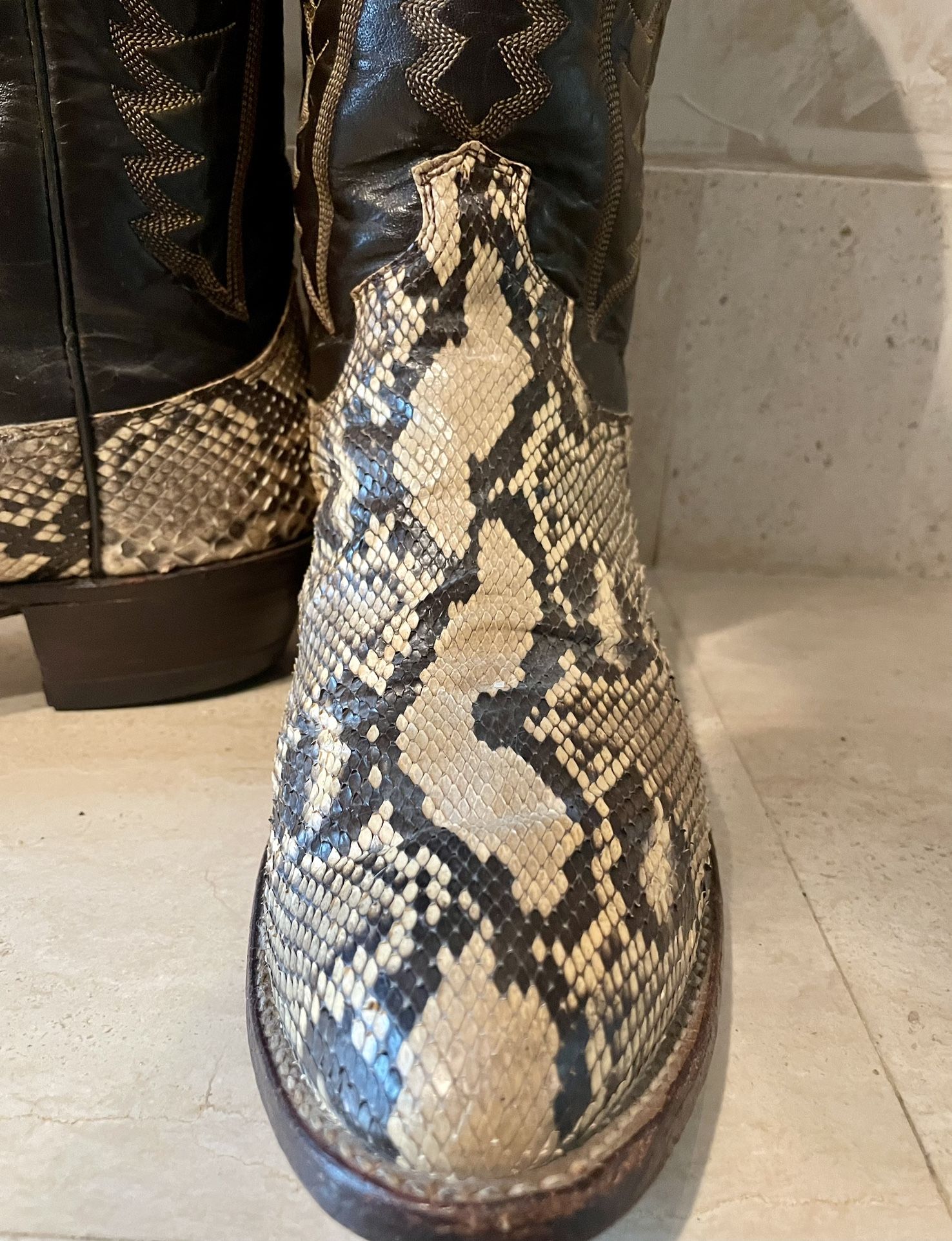 VINTAGE JUSTIN GOLDEN PYTHON SNAKESKIN COWBOY WESTERN BOOTS MENS 8.5D ...