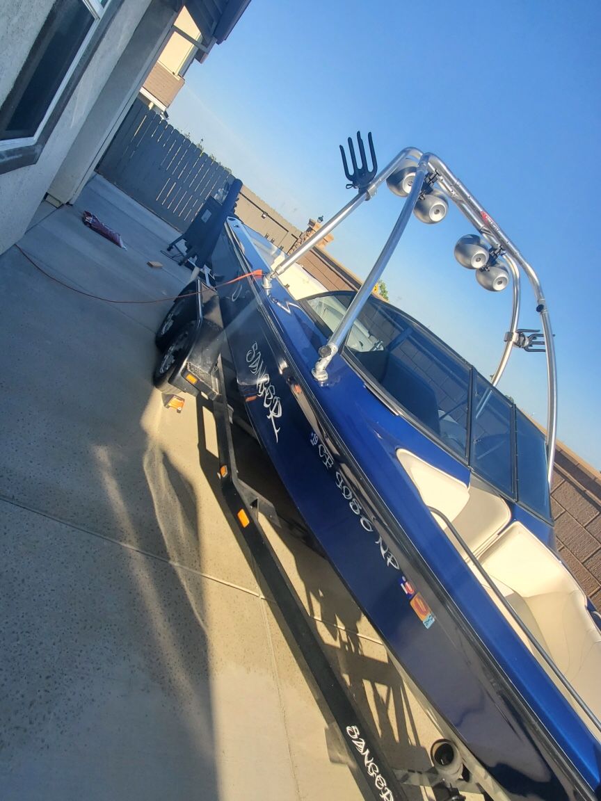 Sanger Mini DAY Cruiser For Sale - ZeBoats