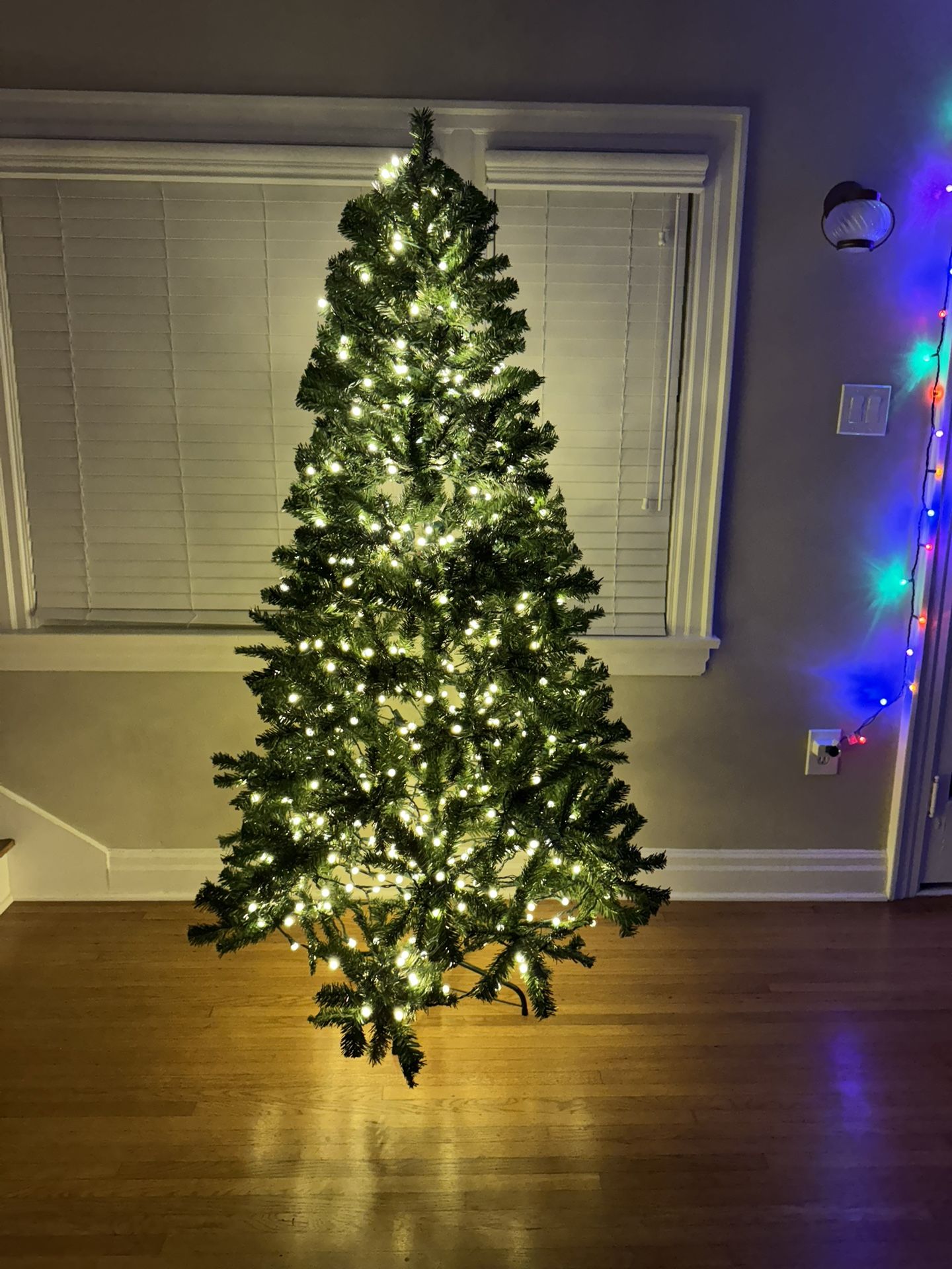 6 Ft Christmas Tree for Sale in Long Beach, CA - OfferUp