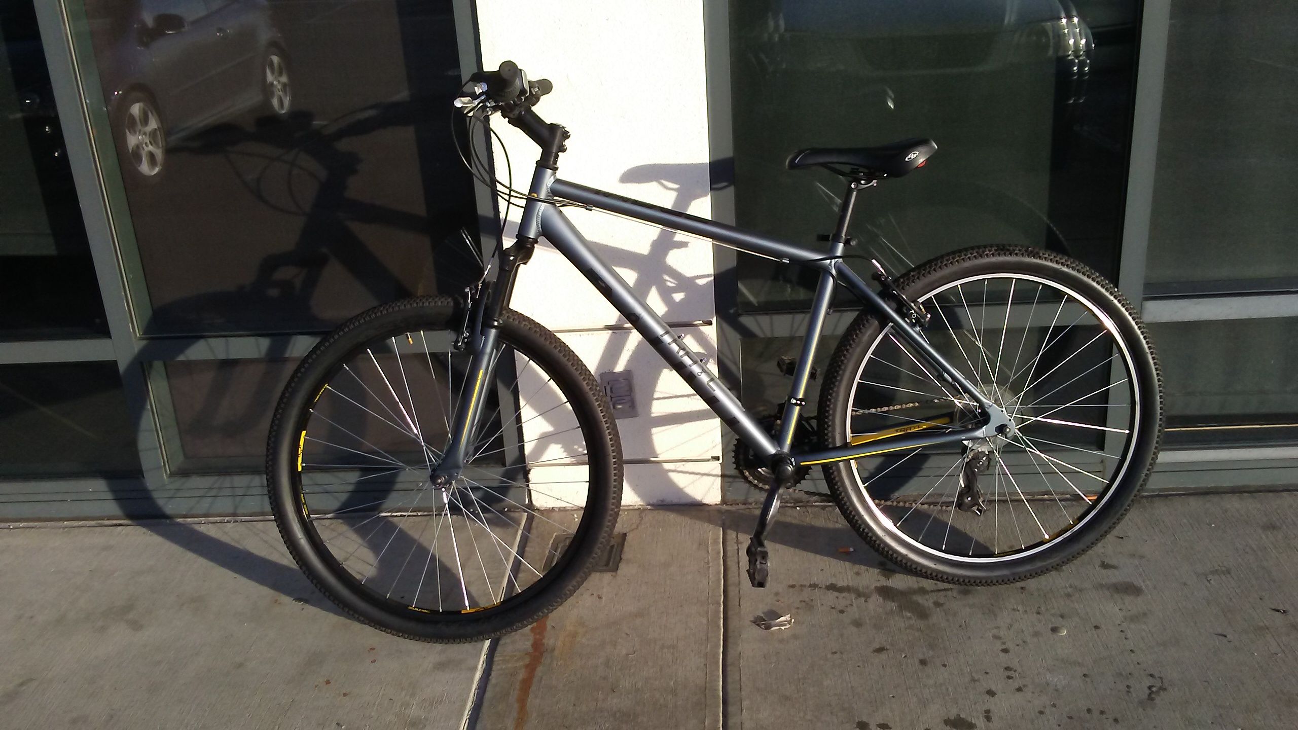 TM1 trayl mountain bike for Sale in Federal Way, WA - OfferUp