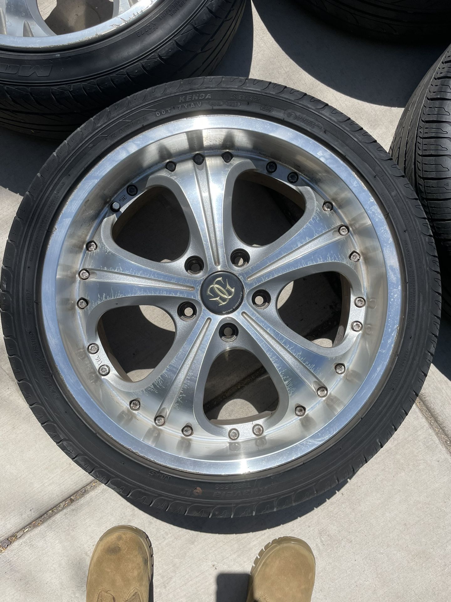 Arrow Enterprise Jdm Vip Wheels for Sale in Phoenix, AZ - OfferUp