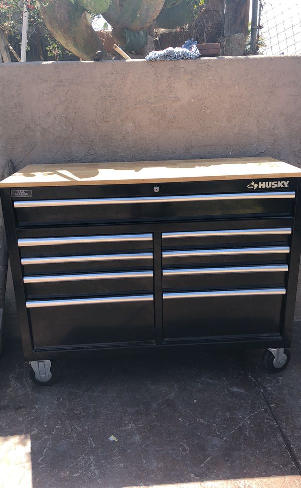 Small husky tool box - dropmas