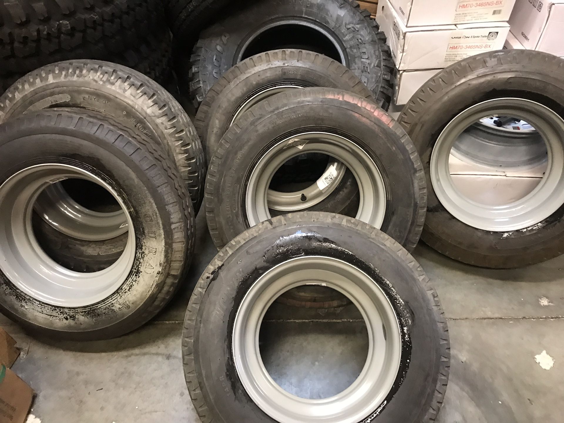 1x used mobile home tire 8-14.5 with rim $65 no bargain price firm for ...