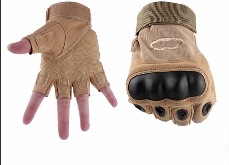 MOTORCYCLE GLOVES-OAKLEY FACTORY PILOT FINGERLESS GLOVES for Sale in ...