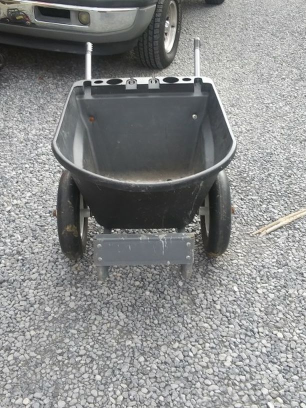 Wheel Barrow for Sale in Johnson City, TN - OfferUp