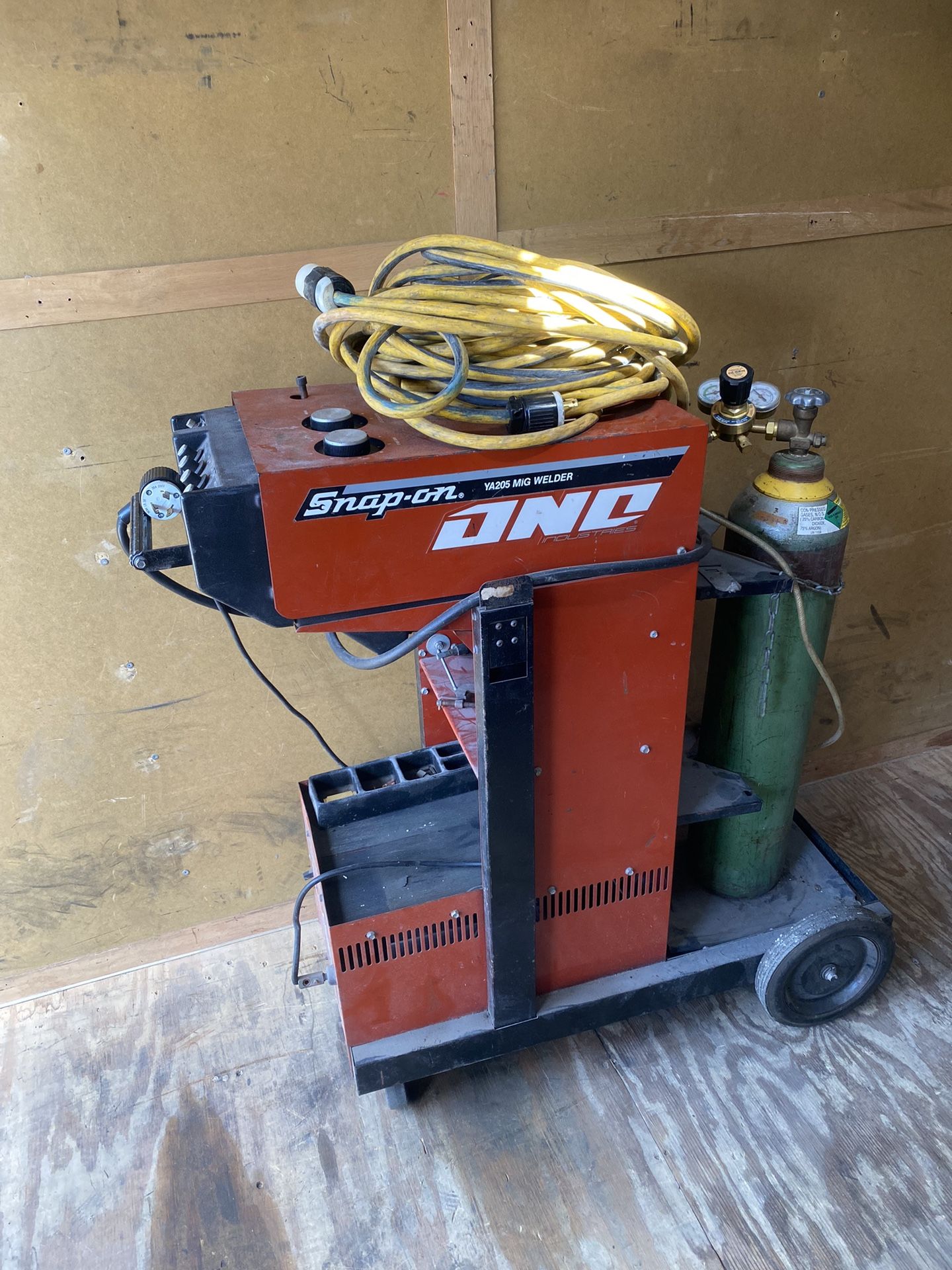 Snap On Welder YA205 Mig Welder Works Good for Sale in La Mesa, CA ...