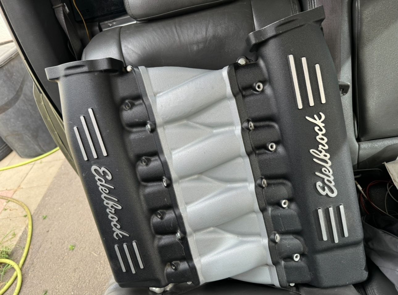 Edelbrock Ls3 Cross Ram Manifold for Sale in Bloomington, CA - OfferUp