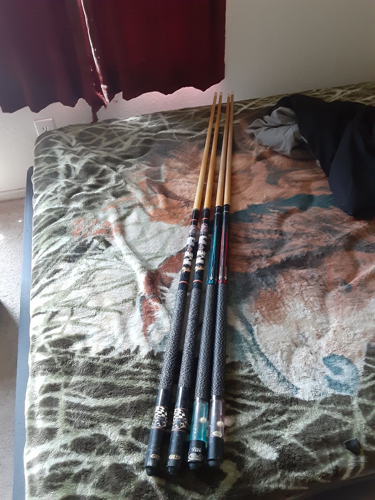 Pool sticks for Sale in San Antonio, TX - OfferUp