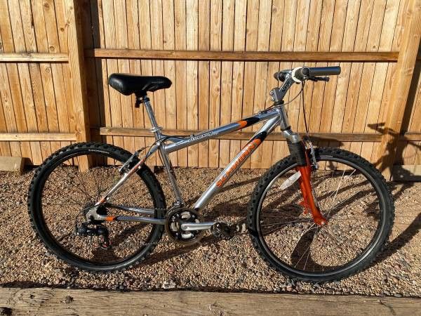 Schwinn "Aluminum Comp" Mountain Bike for Sale in Phoenix, AZ - OfferUp