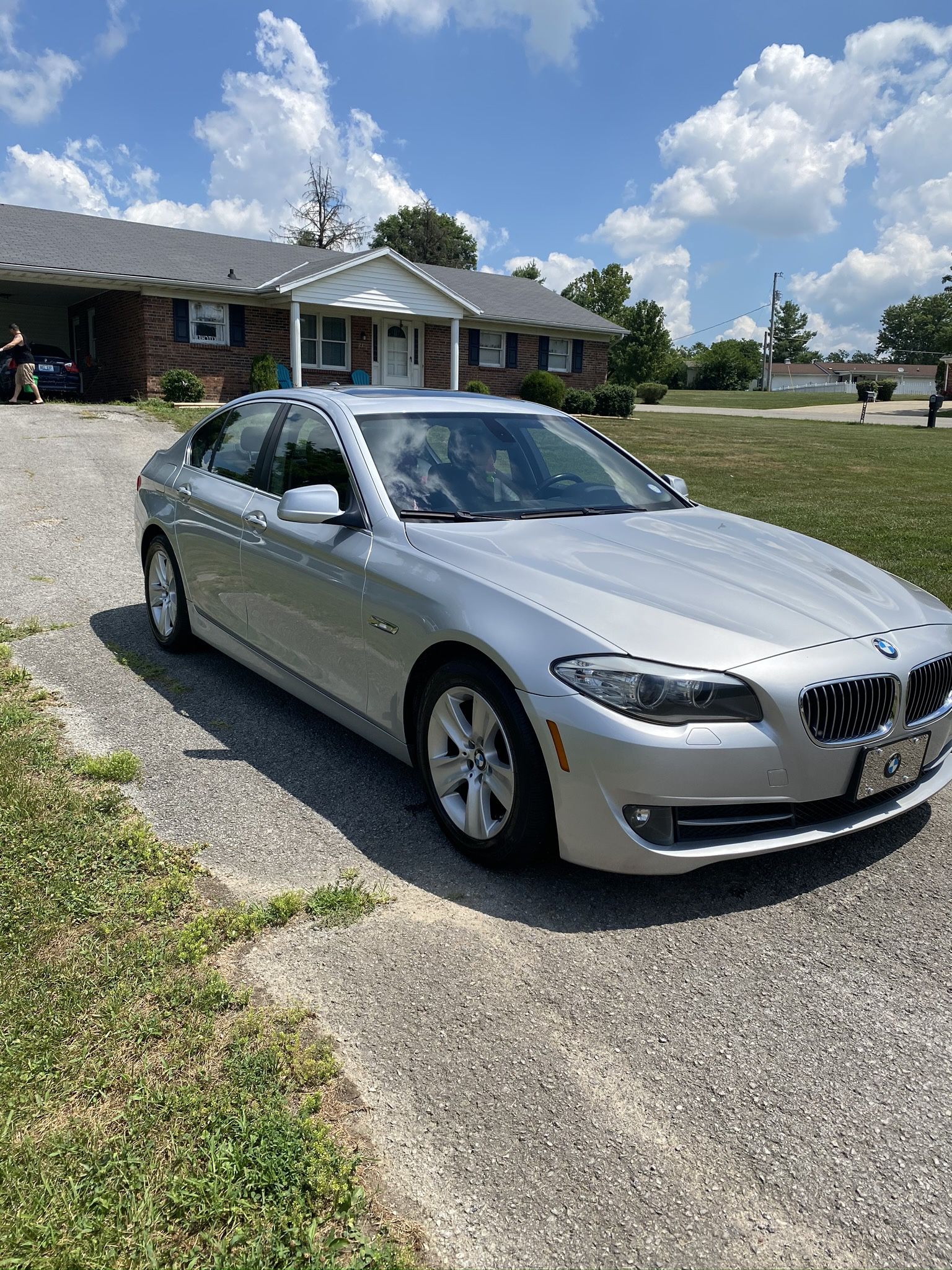 2011 BMW 528i for Sale in Cynthiana, KY - OfferUp