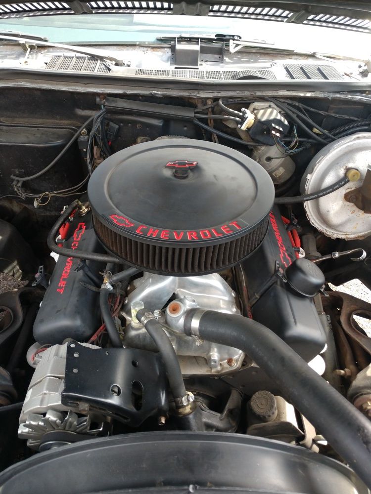 350 ci small block Chevy engine for Sale in Phoenix, AZ - OfferUp