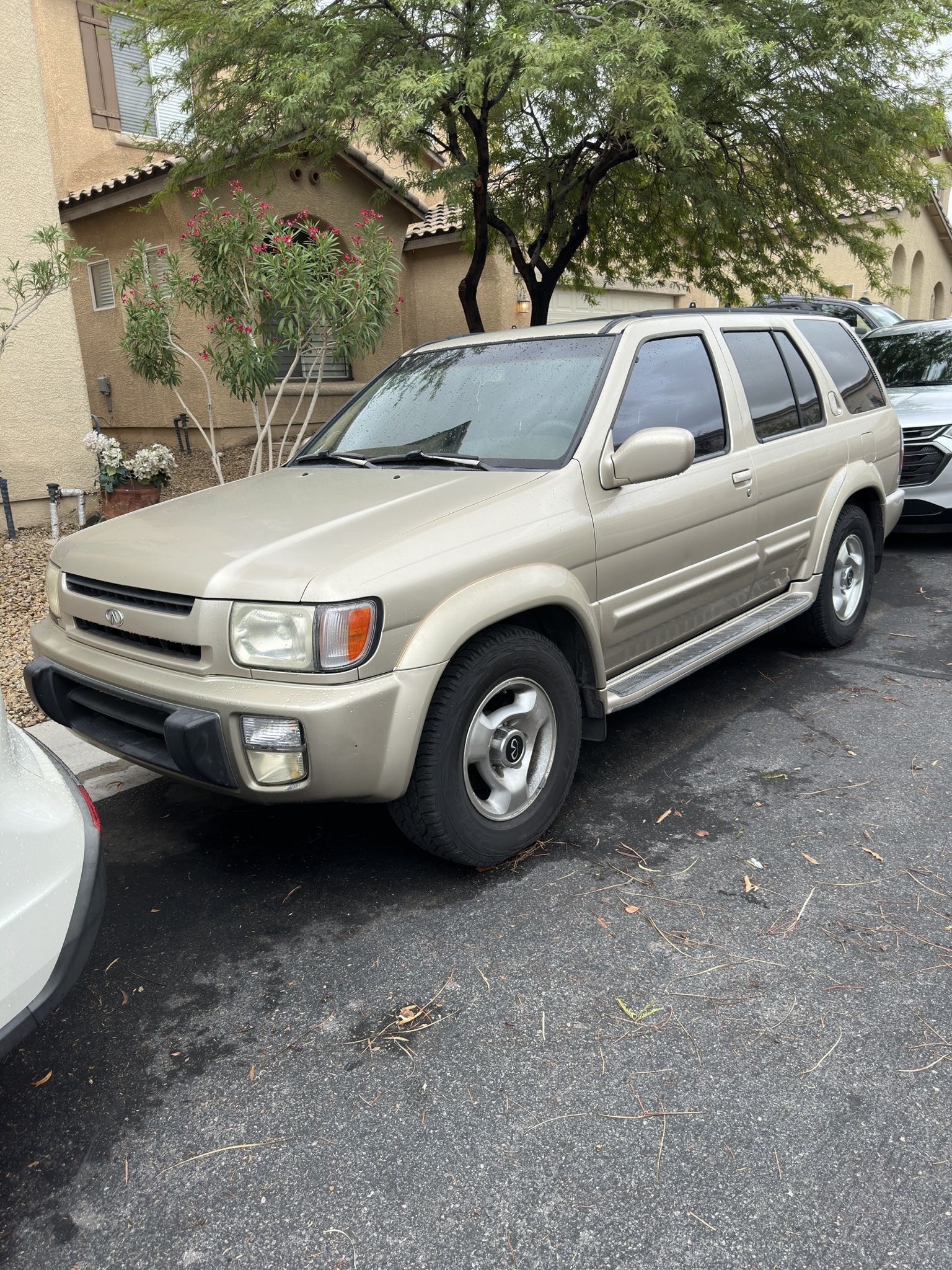 1999 Infiniti QX4 for Sale in Las Vegas, NV - OfferUp