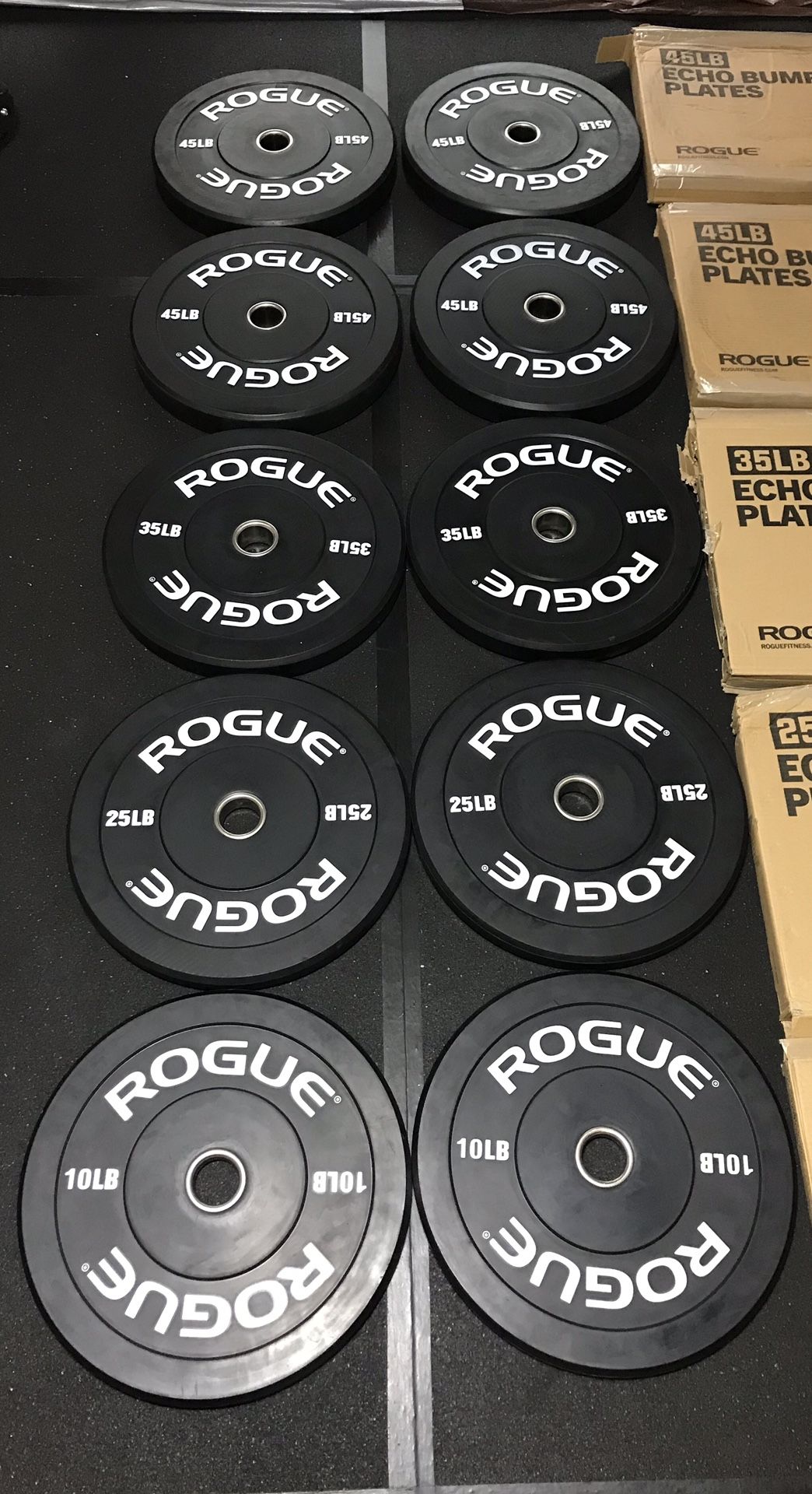 PENDING!! Rogue Fitness Echo Bumper Plate Set 320 Pounds for Sale in ...