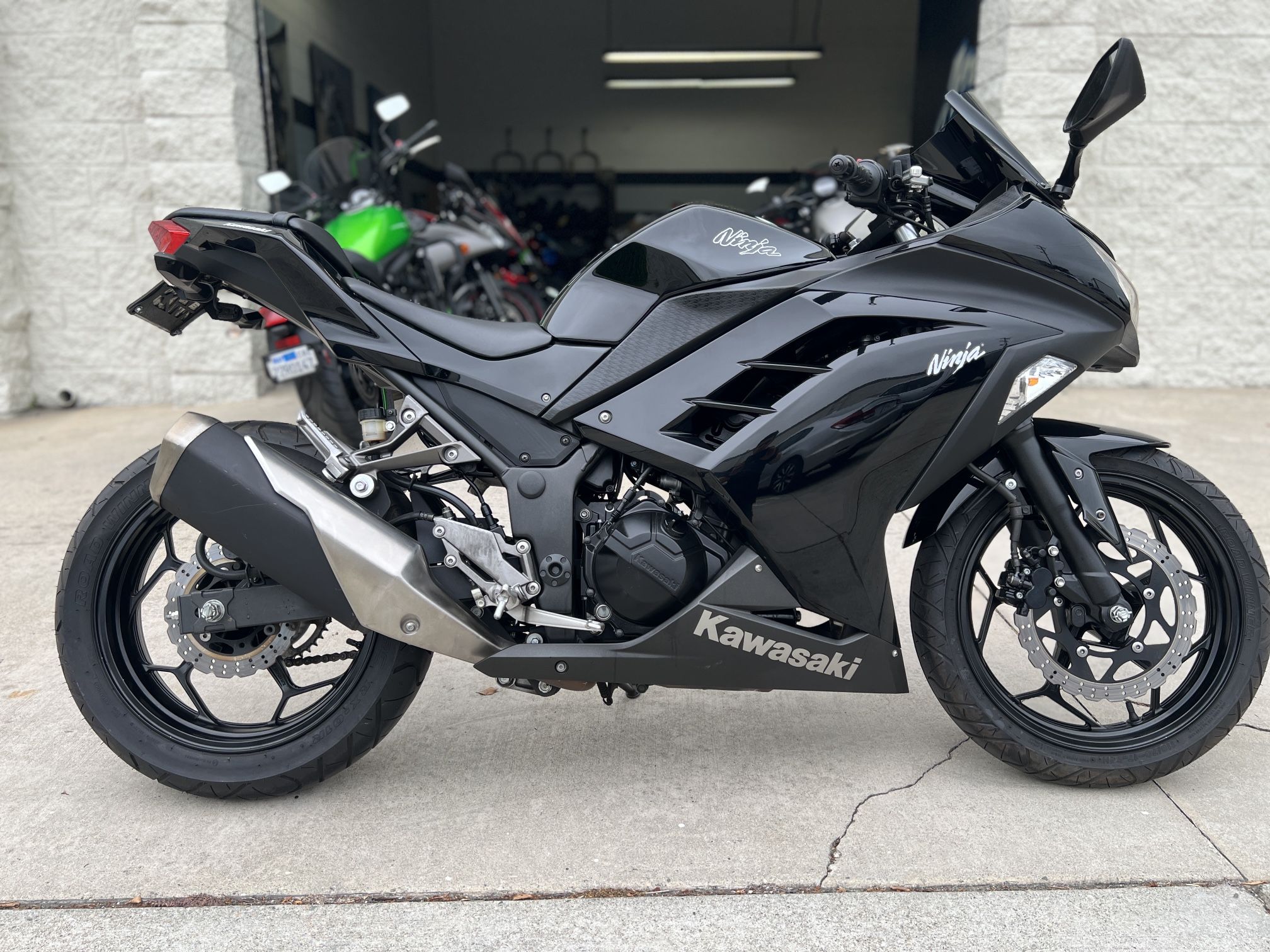 2014 Kawasaki Ninja 300 for Sale in Arcadia, CA - OfferUp