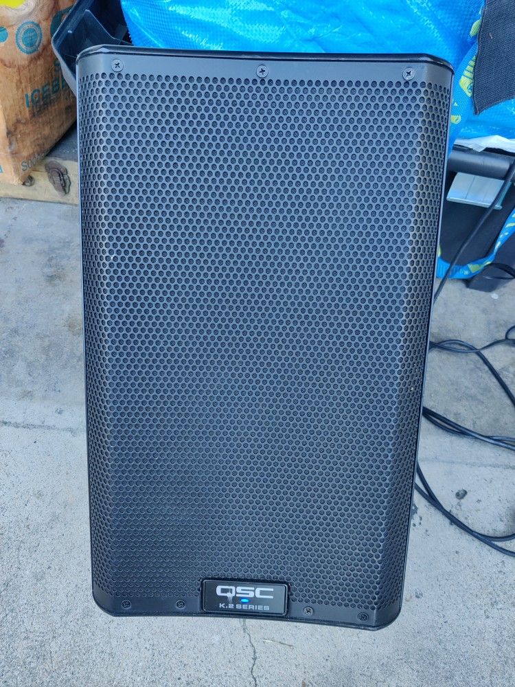 Qsc K8.2 Speaker for Sale in Covina, CA - OfferUp