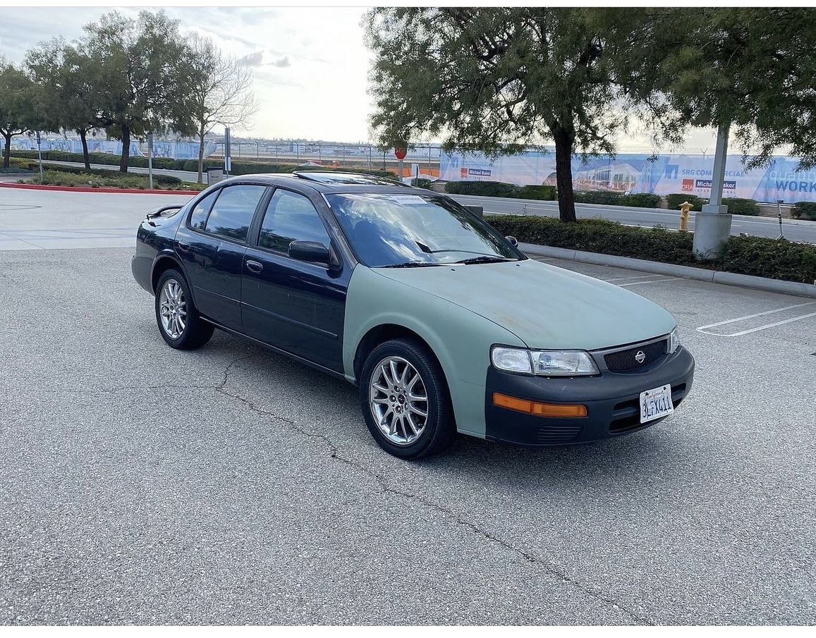 1995 Nissan Maxima for Sale in San Pedro, CA - OfferUp