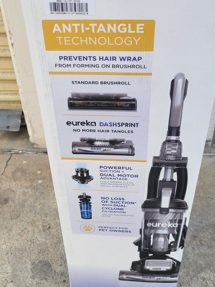 EUREKA DASHSPRINT ANTI TANGLE VACUUM CLEANER for Sale in Chula Vista ...