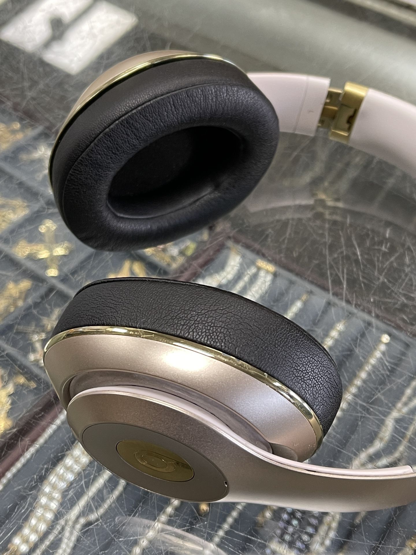 Beats Studio Wireless Gold
