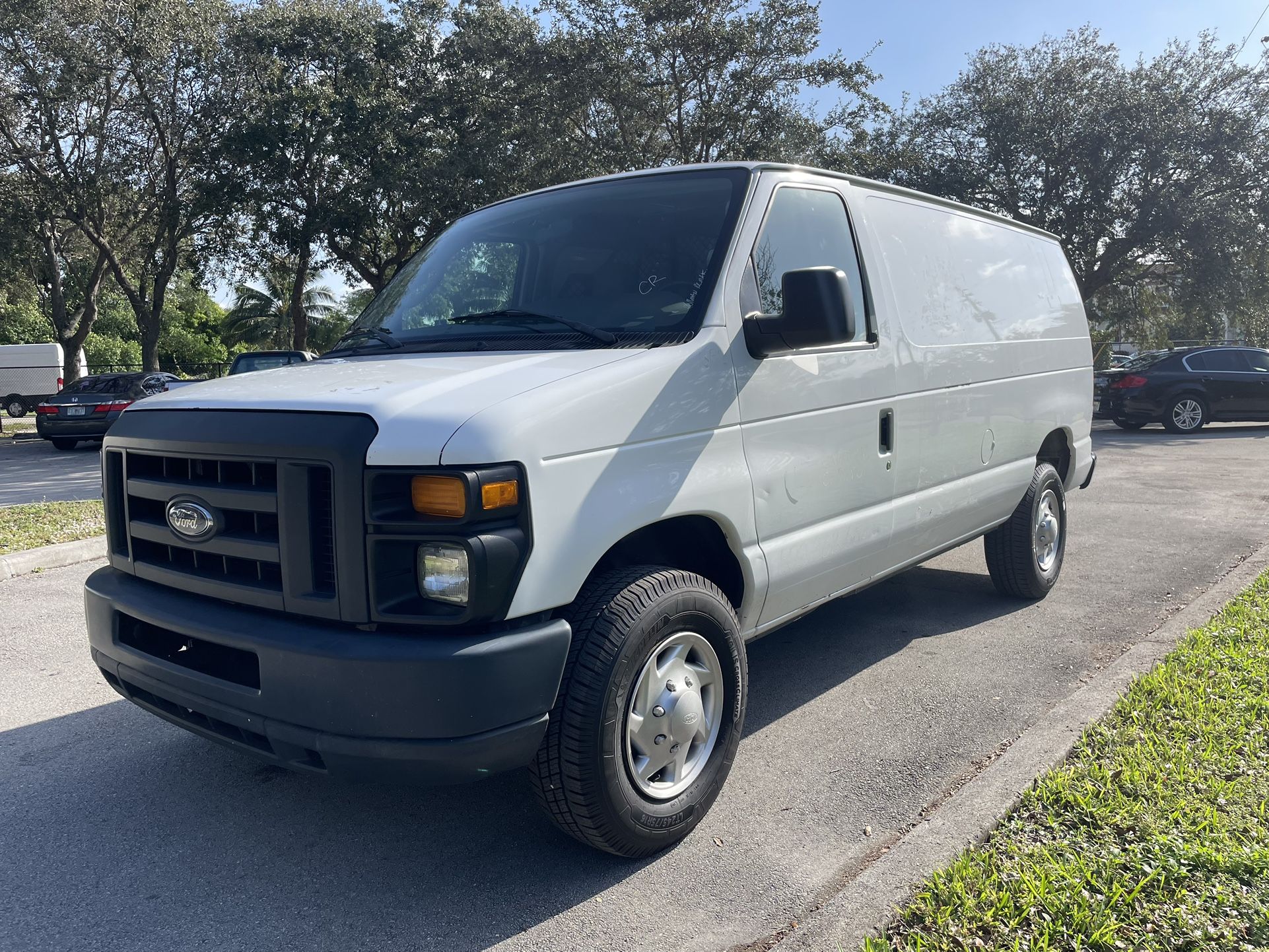 2014 Ford Econoline for Sale in Miramar, FL - OfferUp