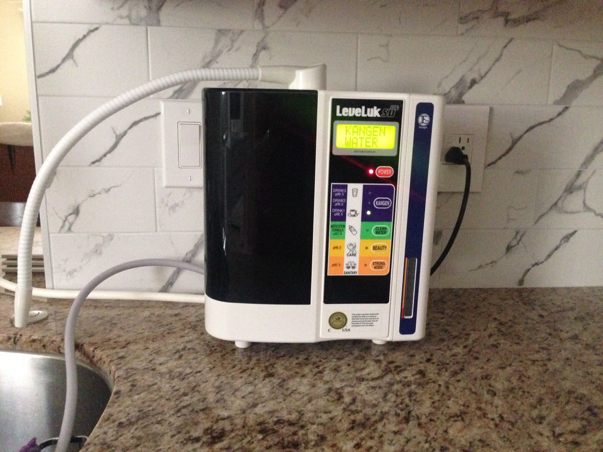 LeveLuk SD 501 Kangen Water Machine (turns tap water into Alkaline ...
