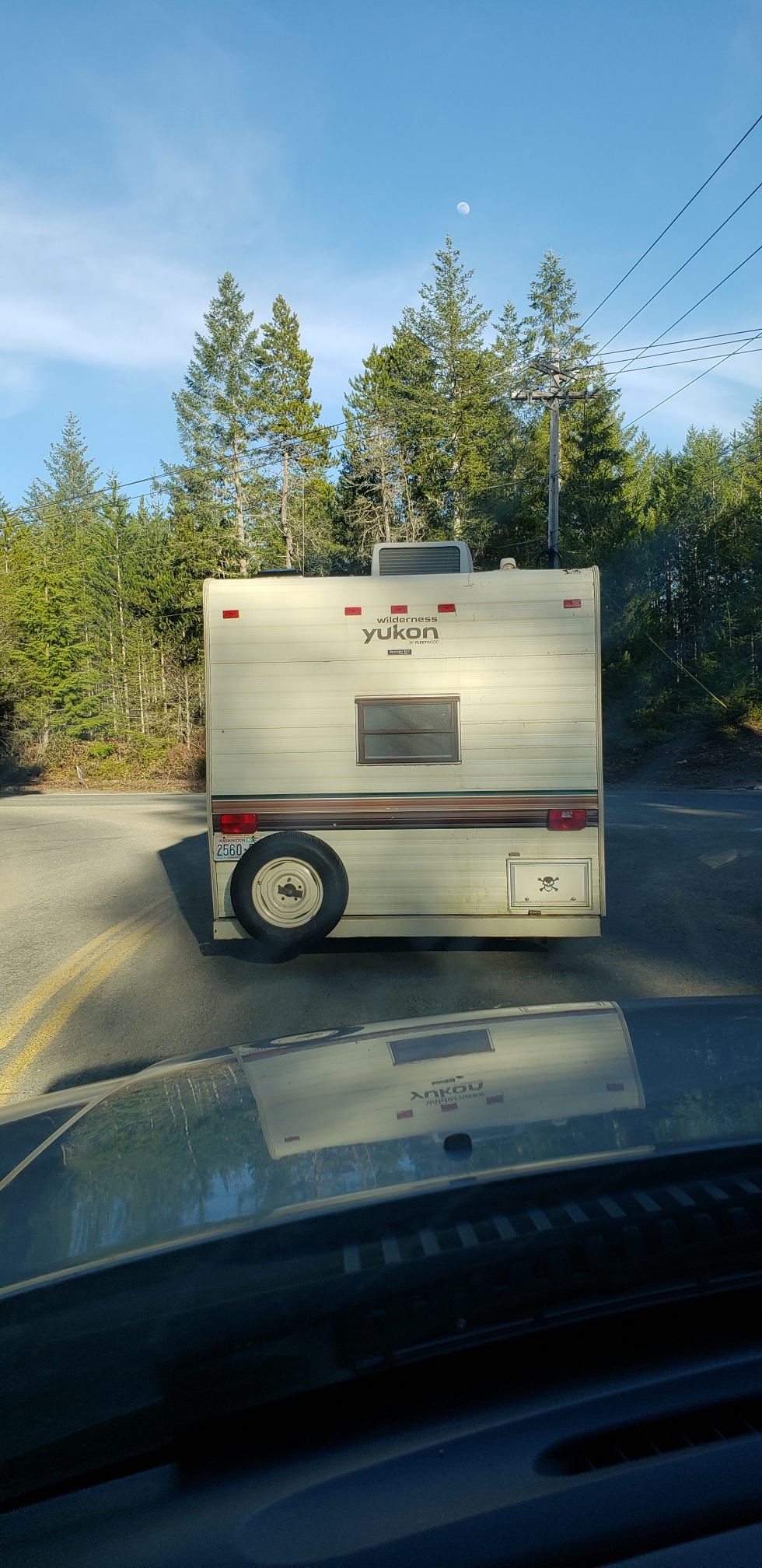 1990 Yukon by Fleetwood. 20 ft travel trailer for Sale in Belfair, WA ...