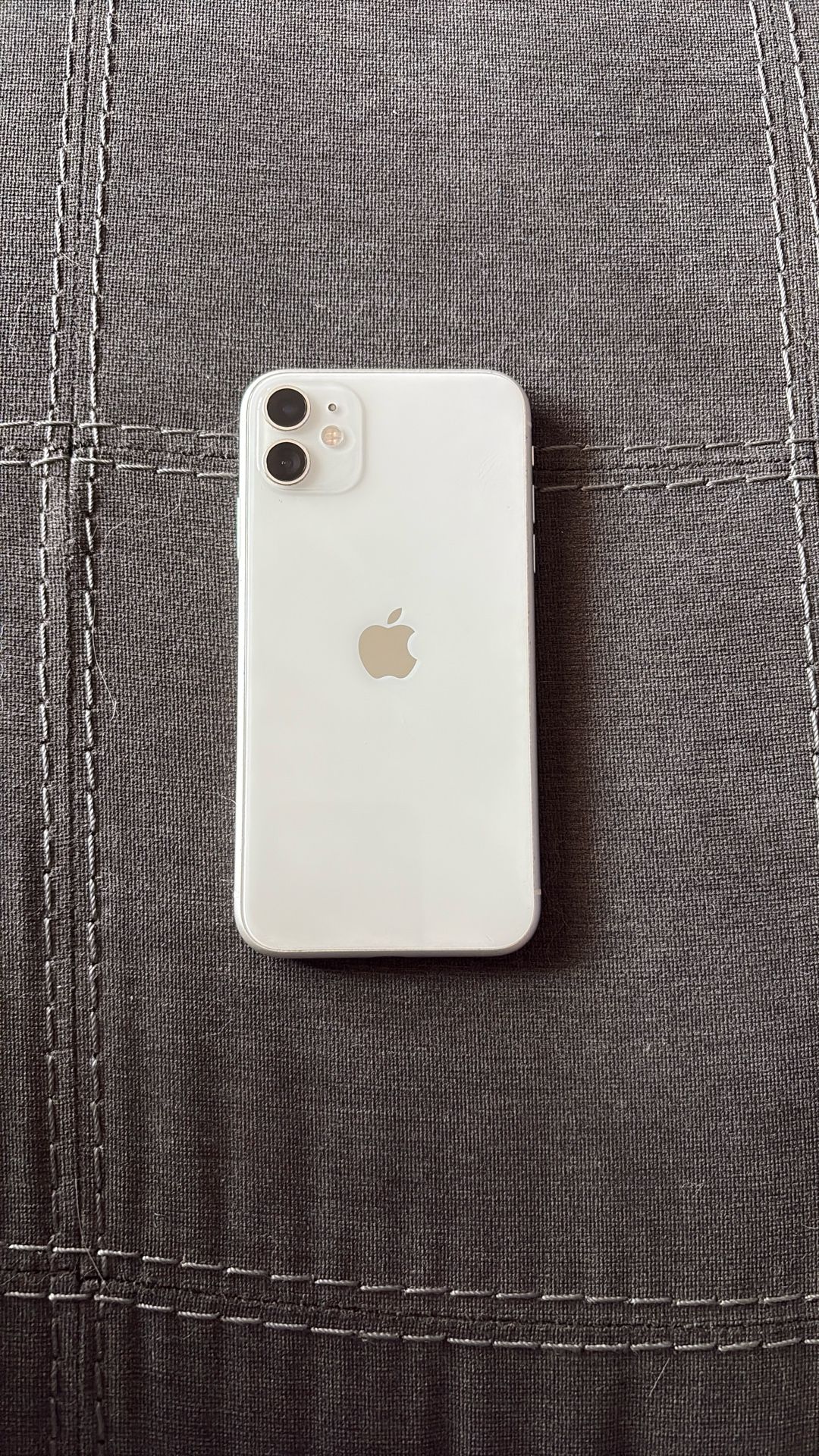 iPhone 11 for Sale in Wilmington, CA - OfferUp