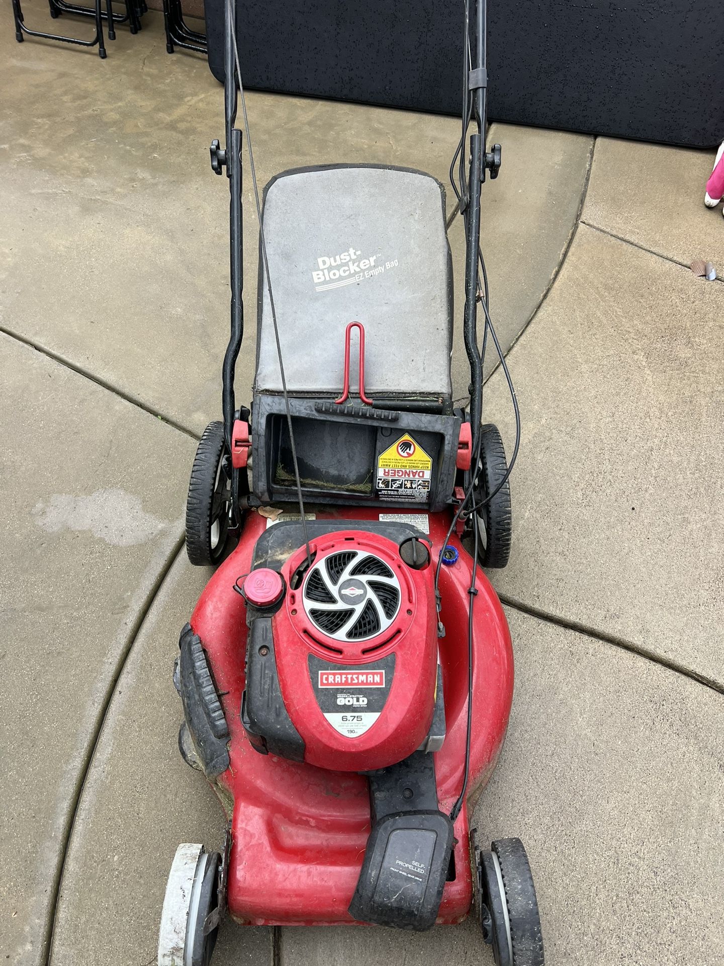 Craftsman Lawn Mower for Sale in Temecula, CA - OfferUp