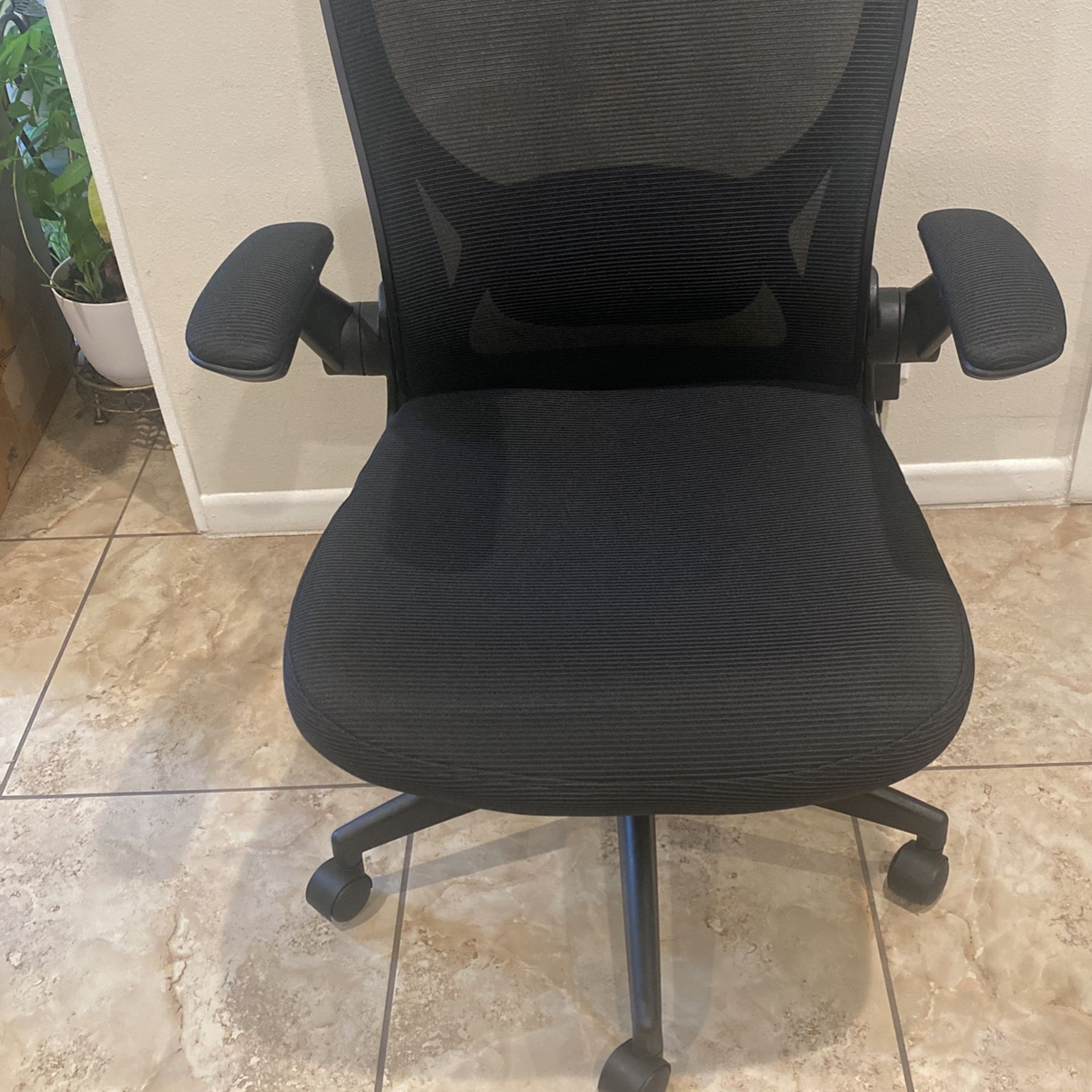 Ergonomic Office Chair, for Sale in Las Vegas, NV - OfferUp