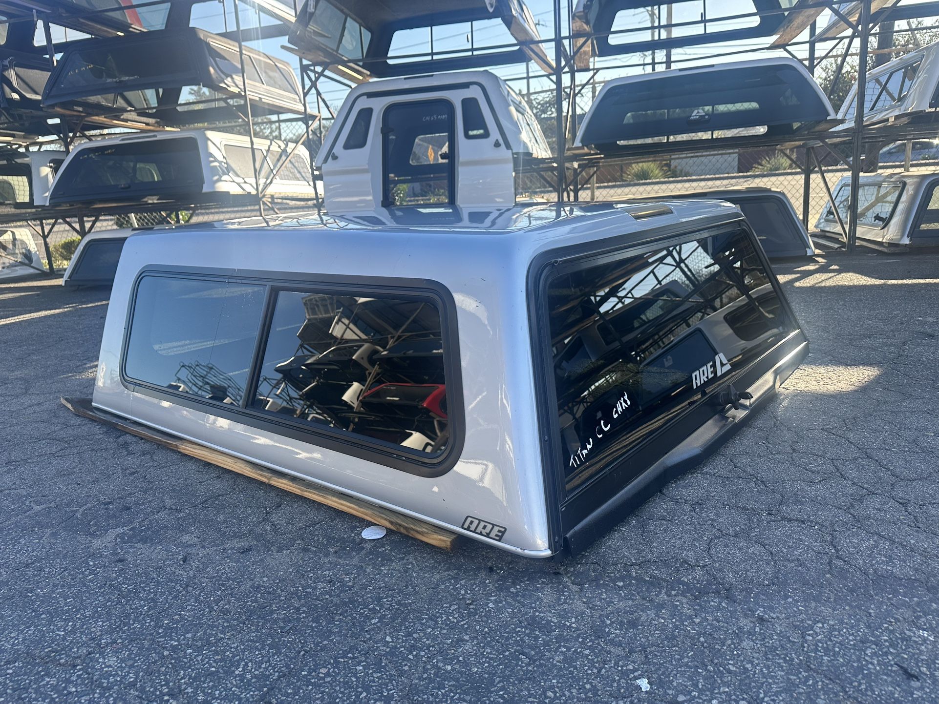 Titan Camper Shell 2004-13 for Sale in Torrance, CA - OfferUp